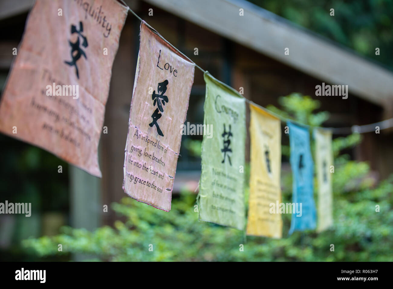Hanging flags hi-res stock photography and images - Alamy
