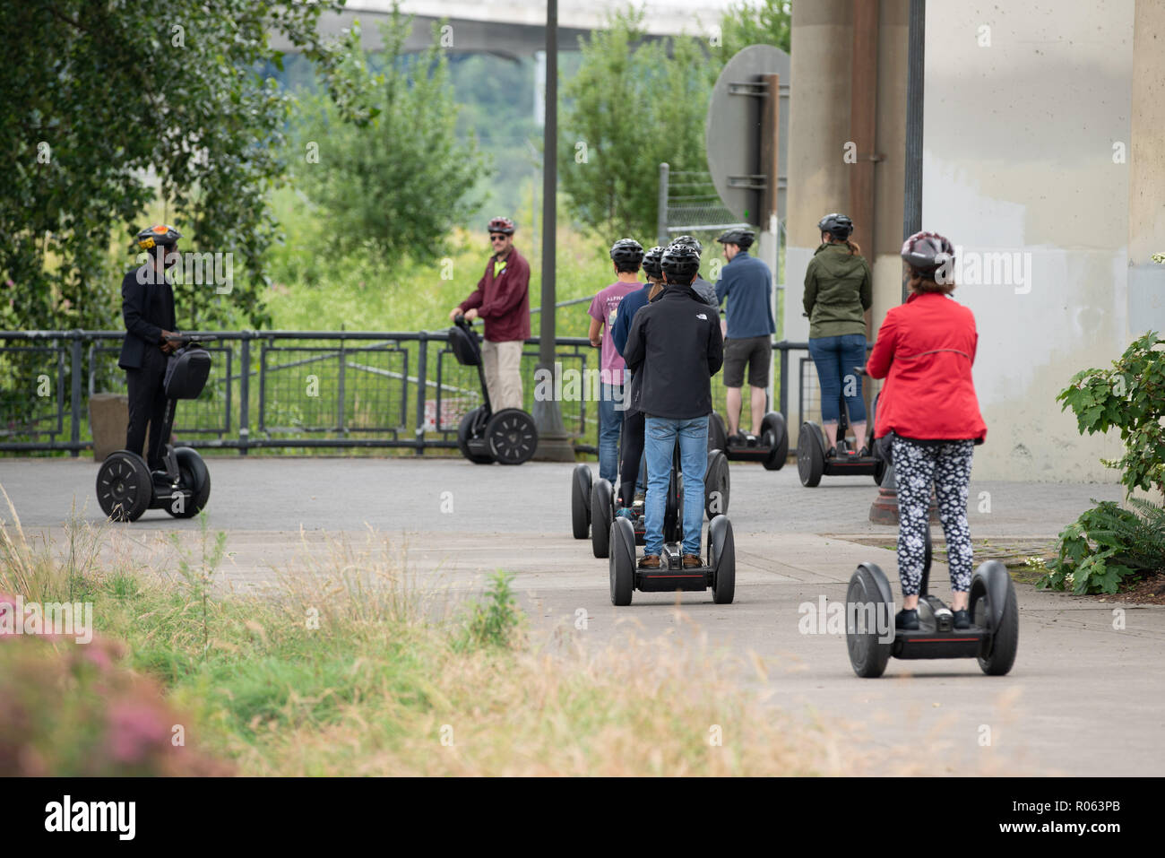 Costume rental hi-res stock photography and images - Alamy