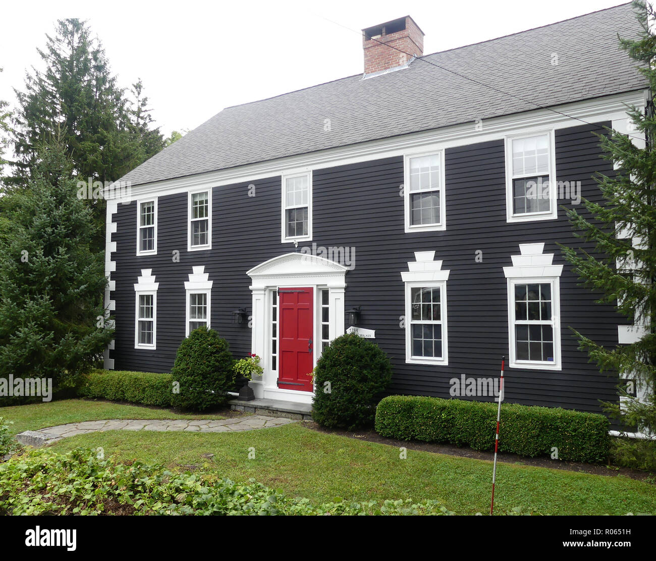 Colonial House Maine Colonial Homes For Sale In Maine | Allied Realty