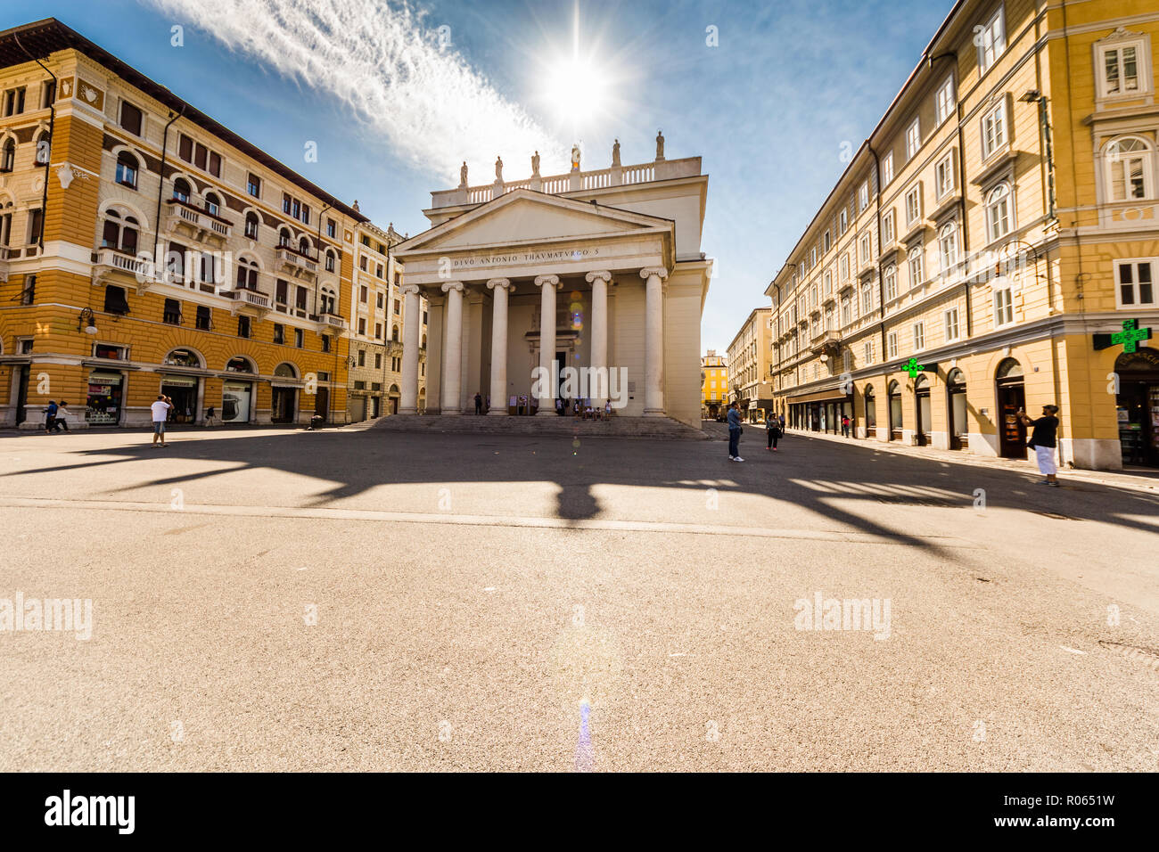 Walking between beautiful old hi-res stock photography and images - Alamy