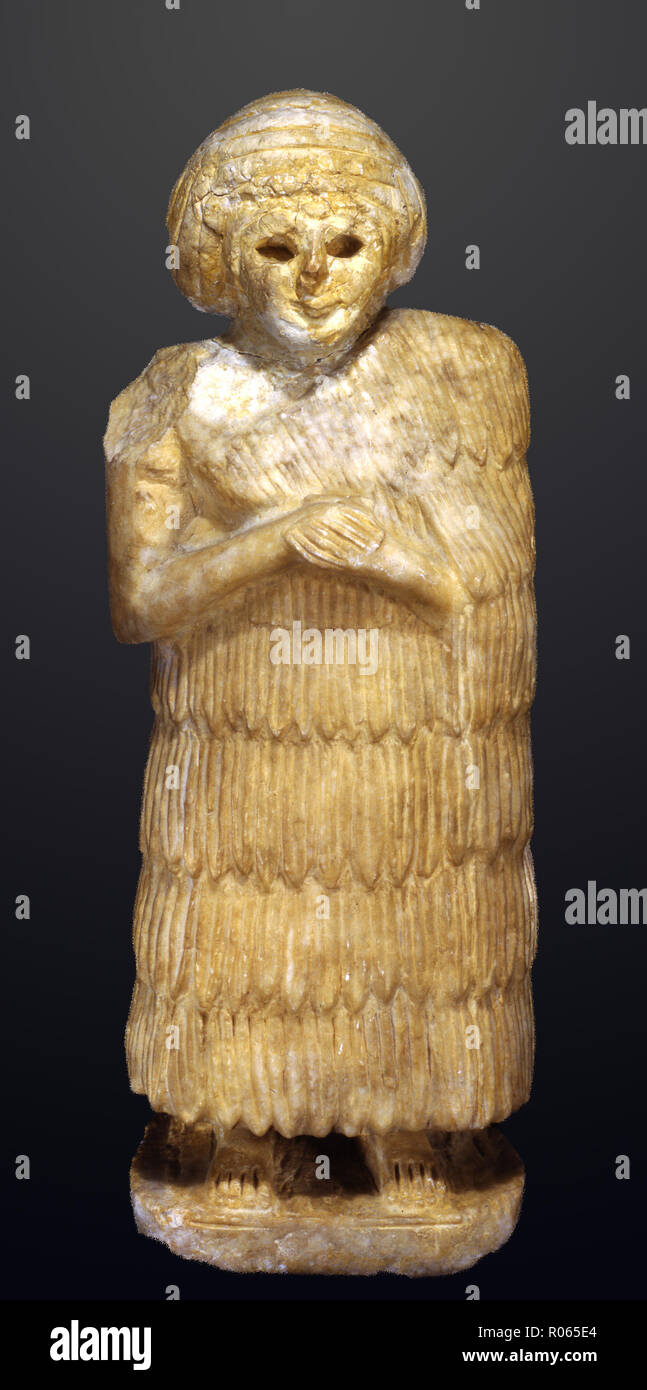 Gypsum figure hi-res stock photography and images - Alamy
