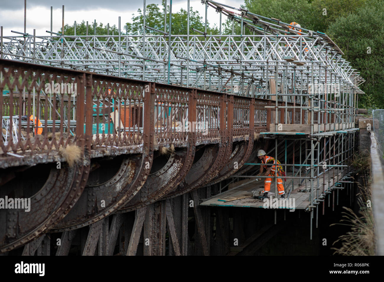 Millers dale bridge hi-res stock photography and images - Alamy