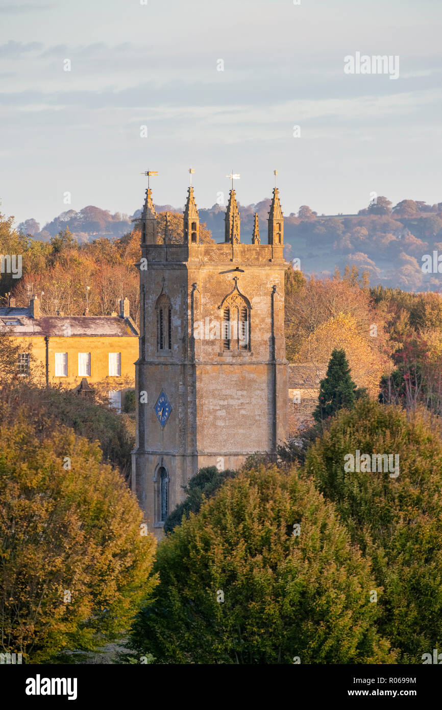 Blockley Church of St Peter & St Paul in the autumn at sunrise ...