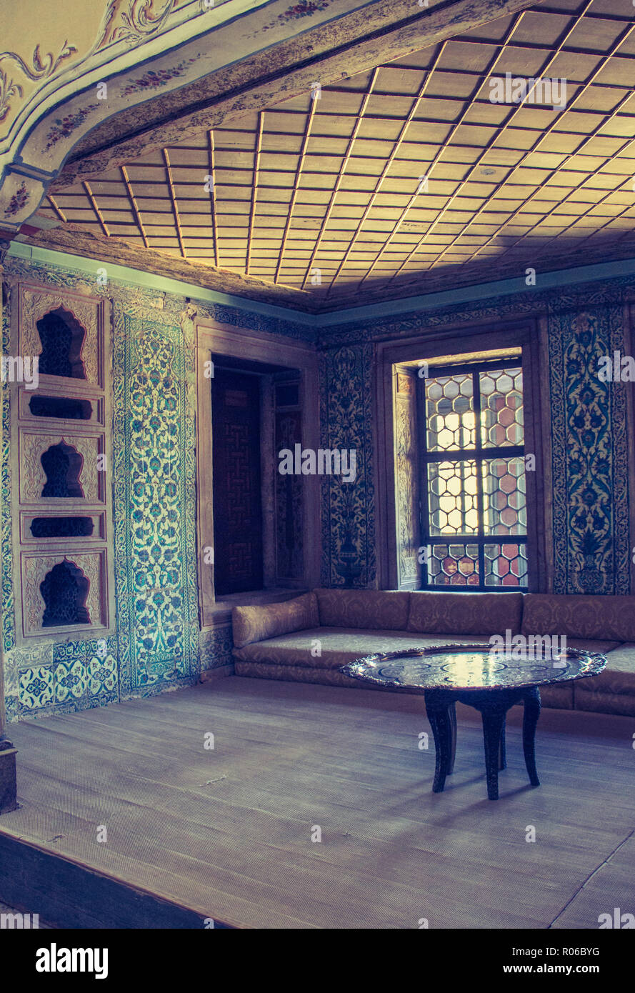 Old window Architecture from the Ottoman times In Istanbul Stock Photo ...