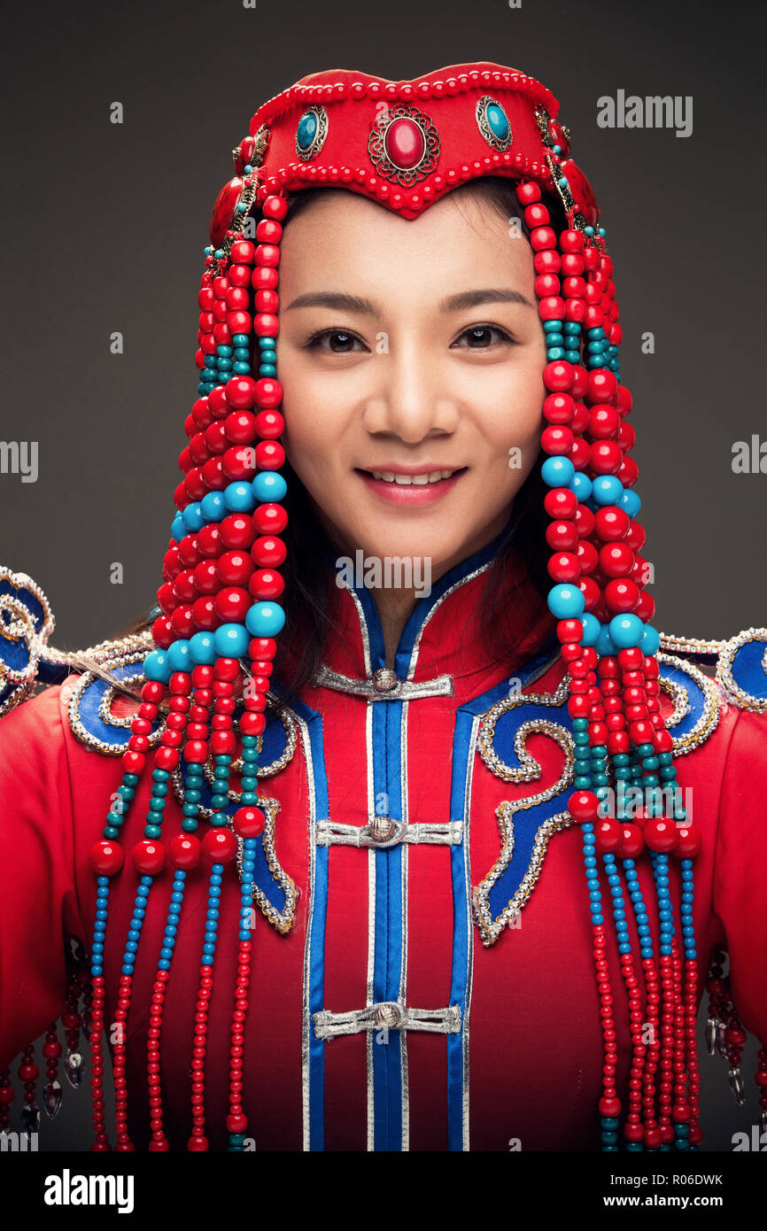 Mongolian ethnicity hi-res stock photography and images - Alamy