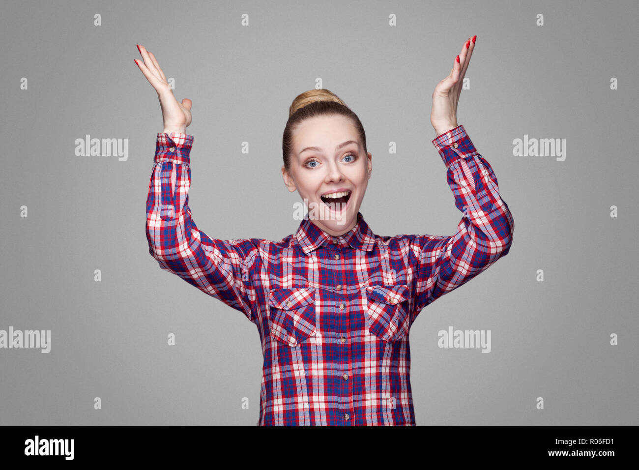 Hairstyle makeup hi-res stock photography and images - Alamy