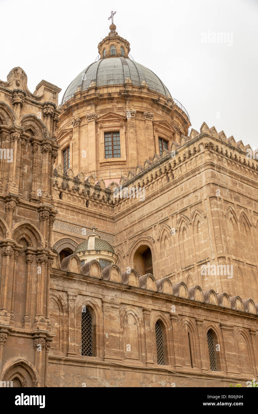 Palermo Cathedral Stonework and Dome, Palermo, Italy Stock Photo - Alamy