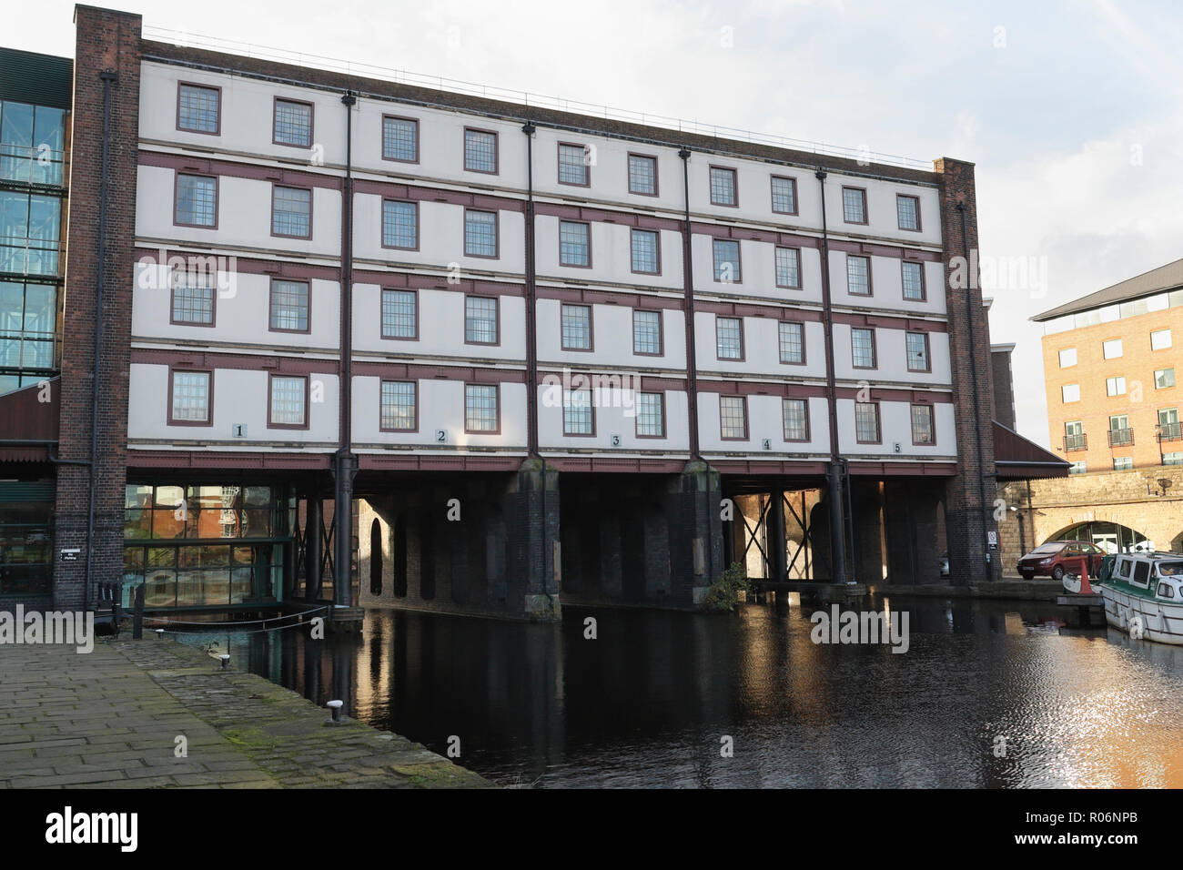 The Straddle warehouse, Victoria Quays in Sheffield, England UK. Canal ...