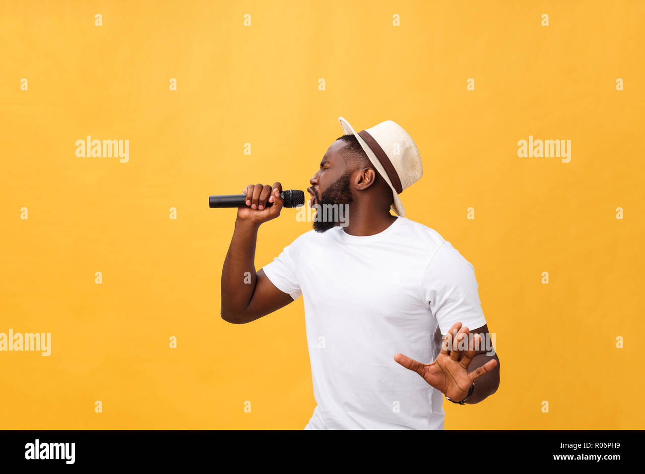 African american teenager concert hi-res stock photography and images ...