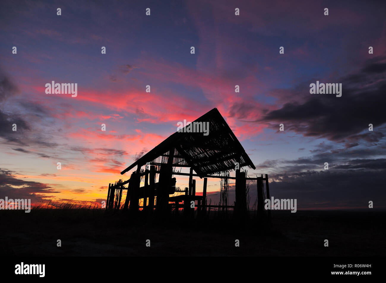 Silhouette hut at vanilla sunset. Beautiful natural background Stock ...