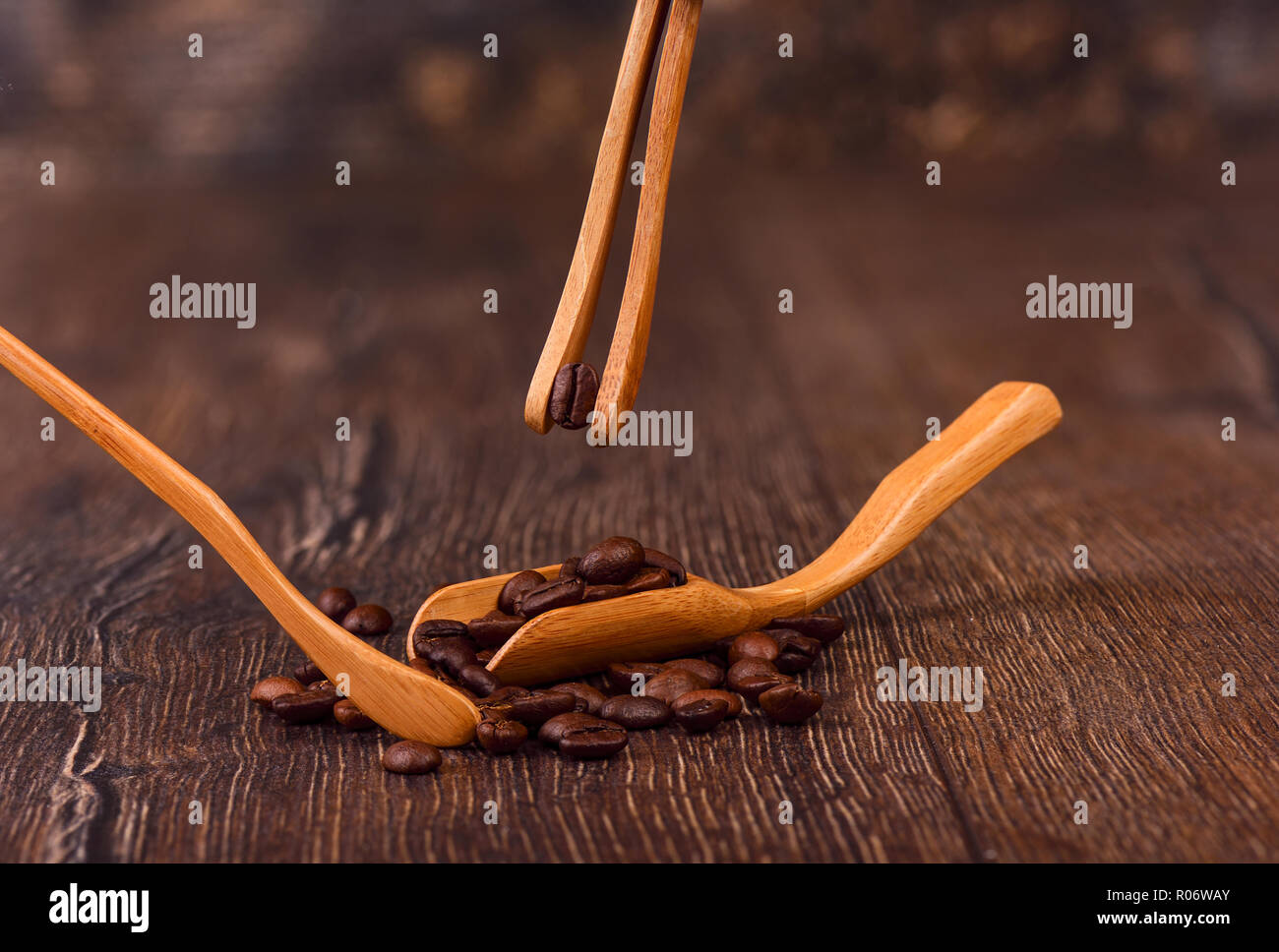 Sorting coffee hi-res stock photography and images - Alamy