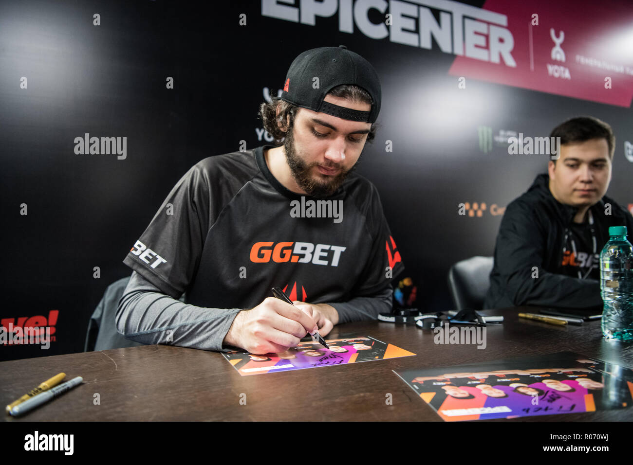 Moscow russia autograph session hi-res stock photography and images - Alamy