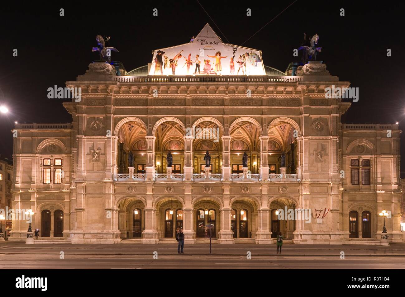 Wien, Staatsoper - Vienna, Opera House Stock Photo - Alamy