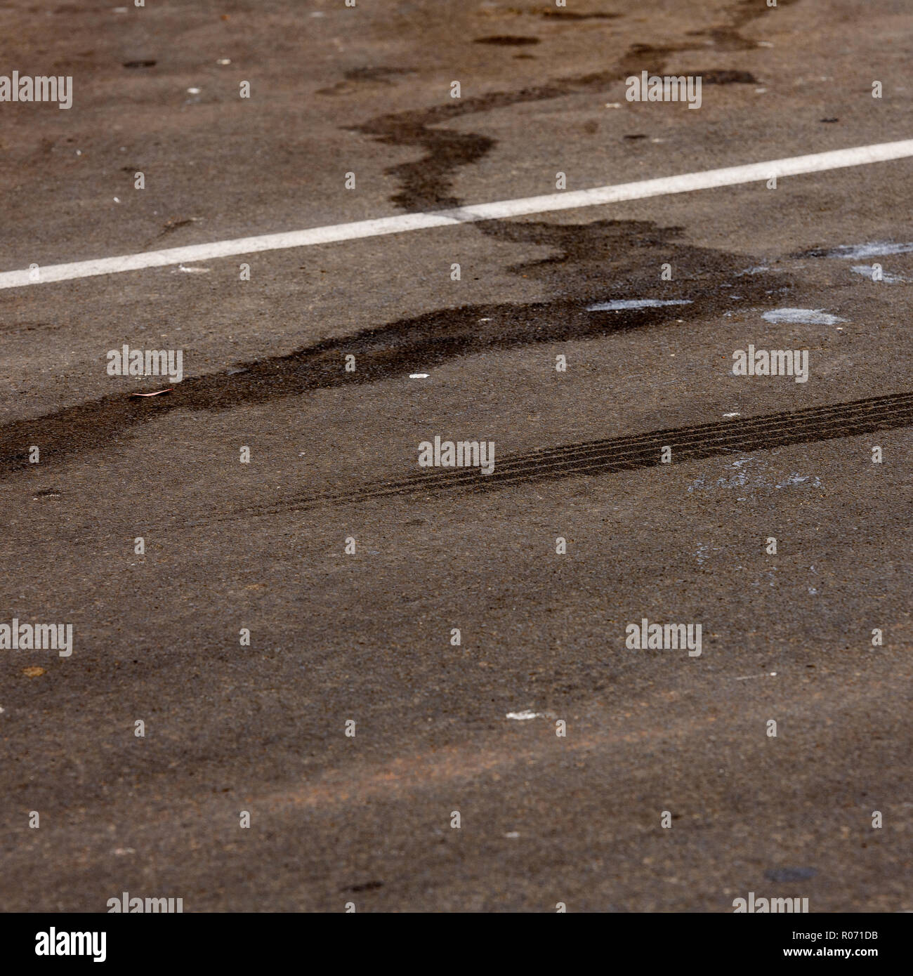 Dramatic tyre skid marks after car accident Stock Photo - Alamy