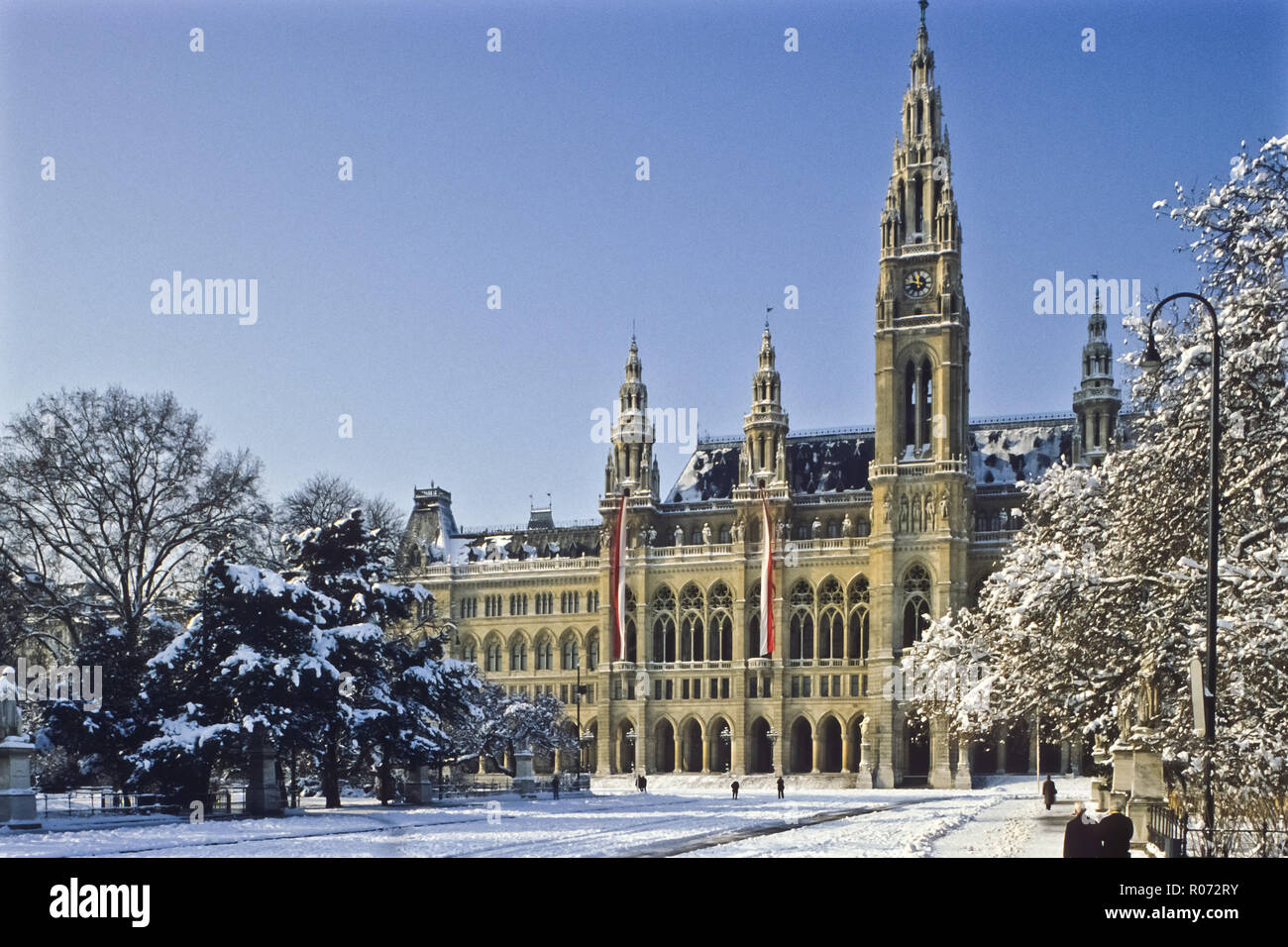 Wien, Ringstraße, Rathaus - Vienna, Ringstrasse, Town Hall Stock Photo ...