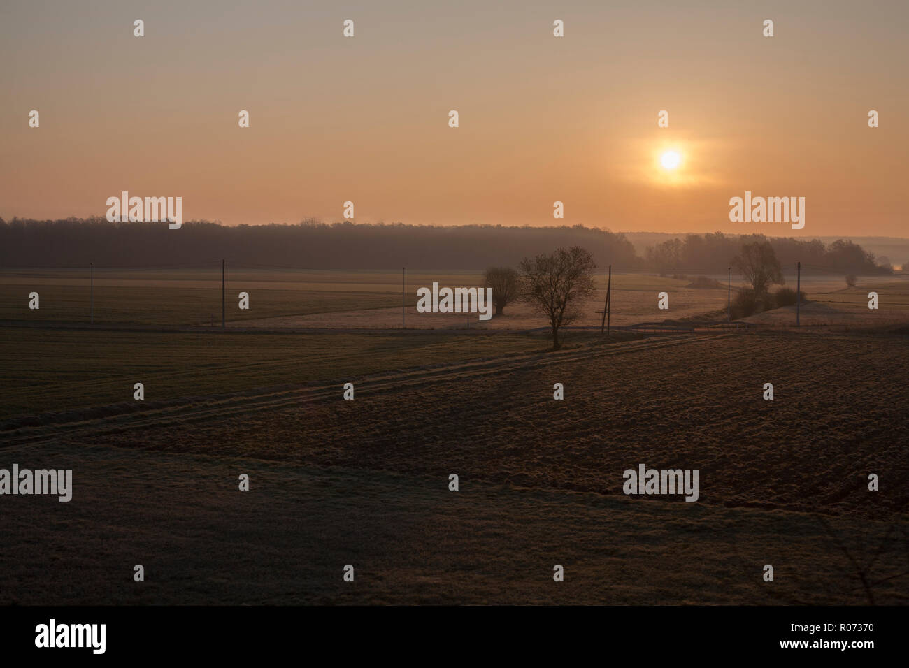Spring day sunrise hi-res stock photography and images - Alamy