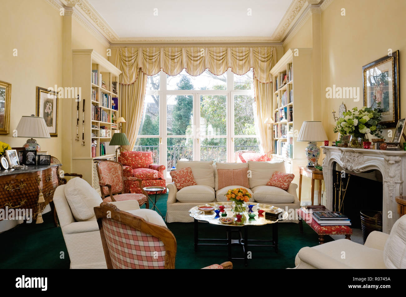 Edwardian living room hi-res stock photography and images - Alamy