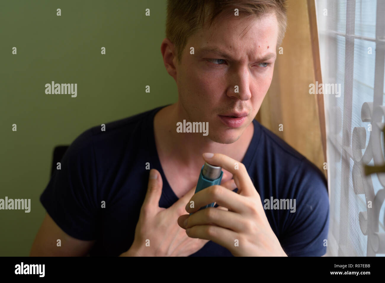 Man inhaler asthma with disease hi-res stock photography and images - Alamy