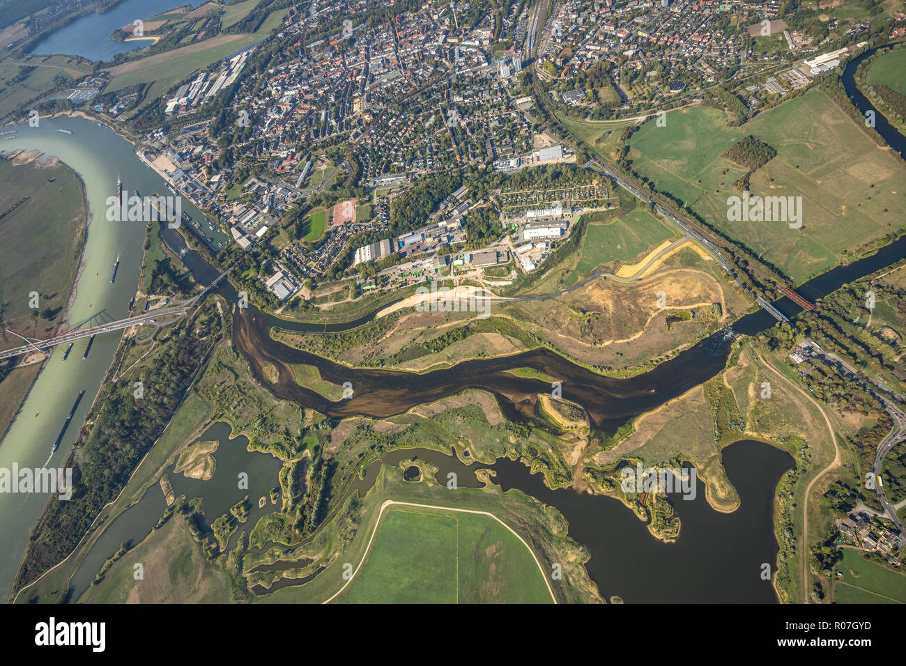 New rhine bridge at wesel hi-res stock photography and images - Alamy