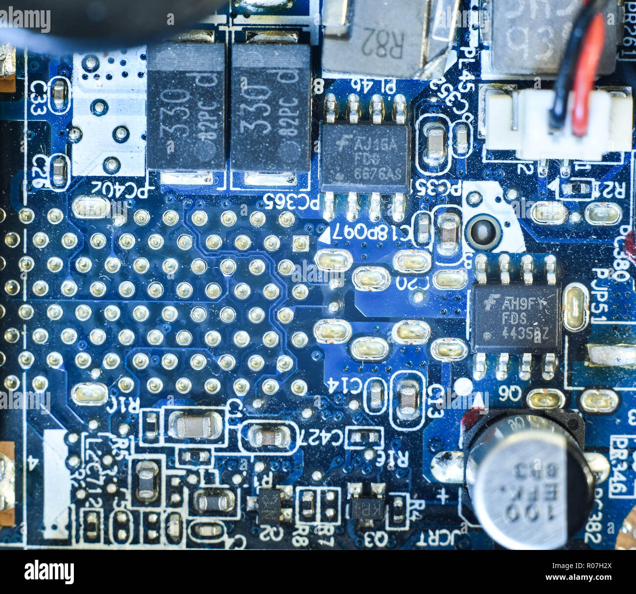 Digital logic circuit hi-res stock photography and images - Alamy