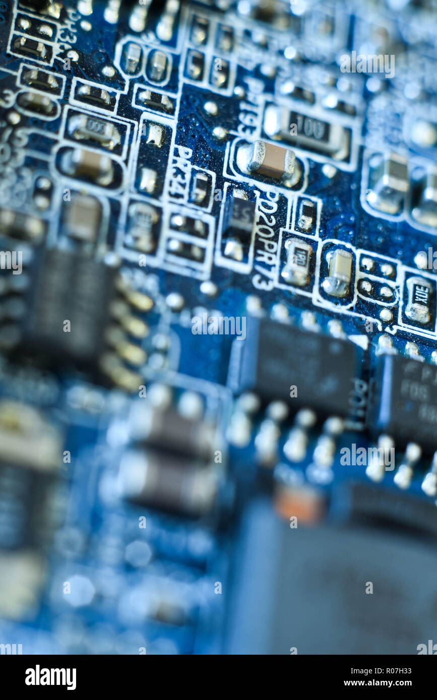 Digital logic circuit hi-res stock photography and images - Alamy