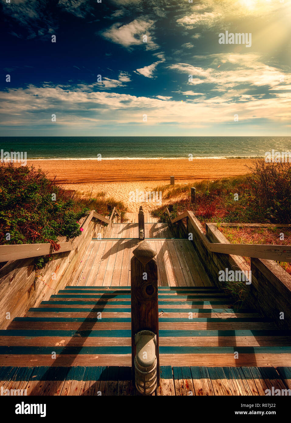 Long sunset hi-res stock photography and images - Alamy