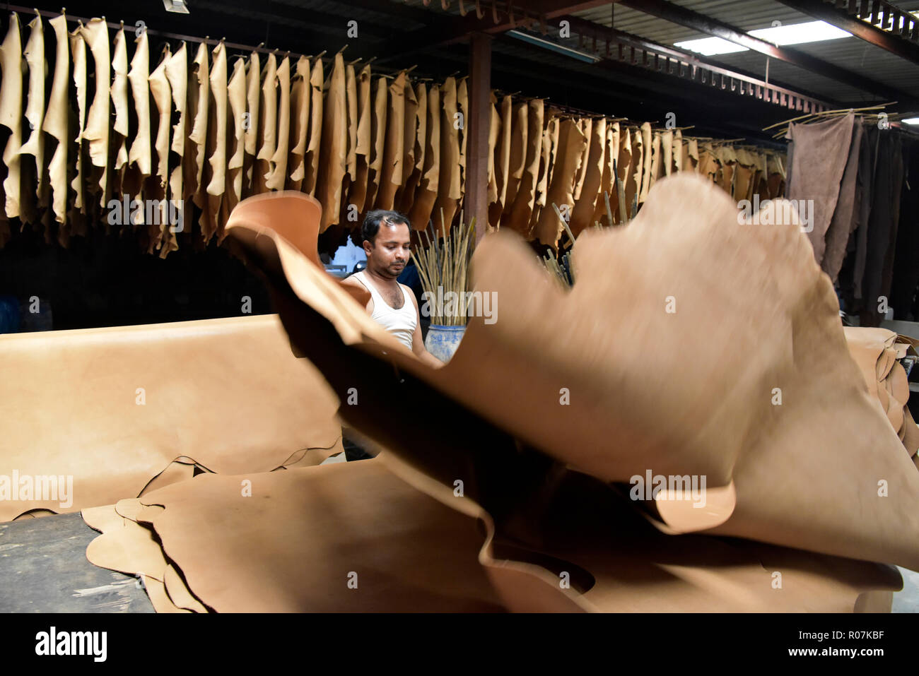 Tannery workers hi-res stock photography and images - Alamy