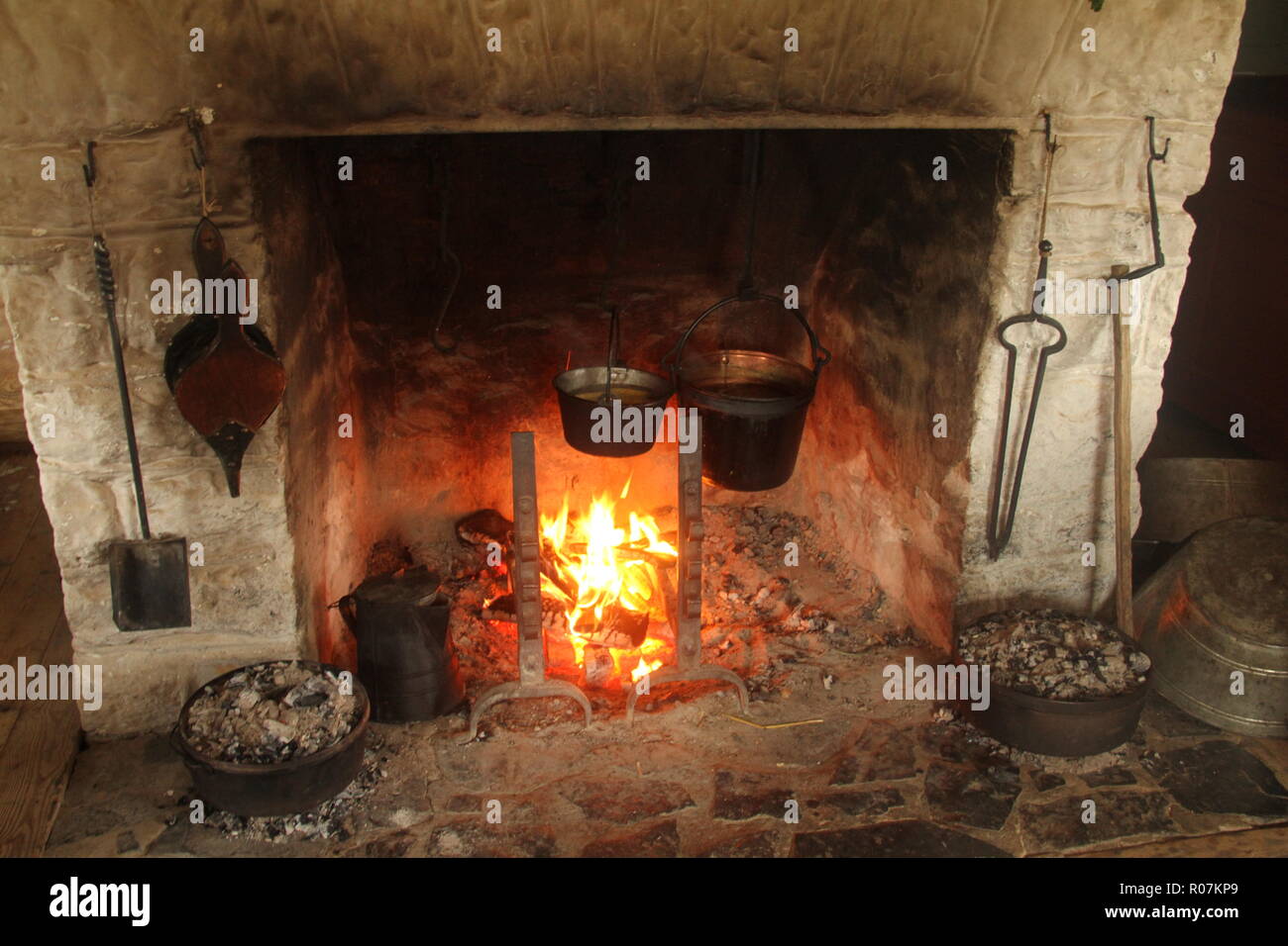 Old style cooking in fireplace at the Frontier Culture Museum in ...
