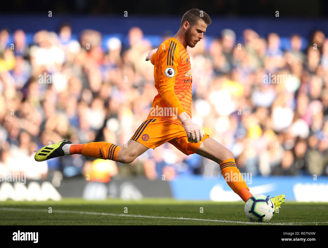 Manchester United goalkeeper David de Gea Stock Photo - Alamy