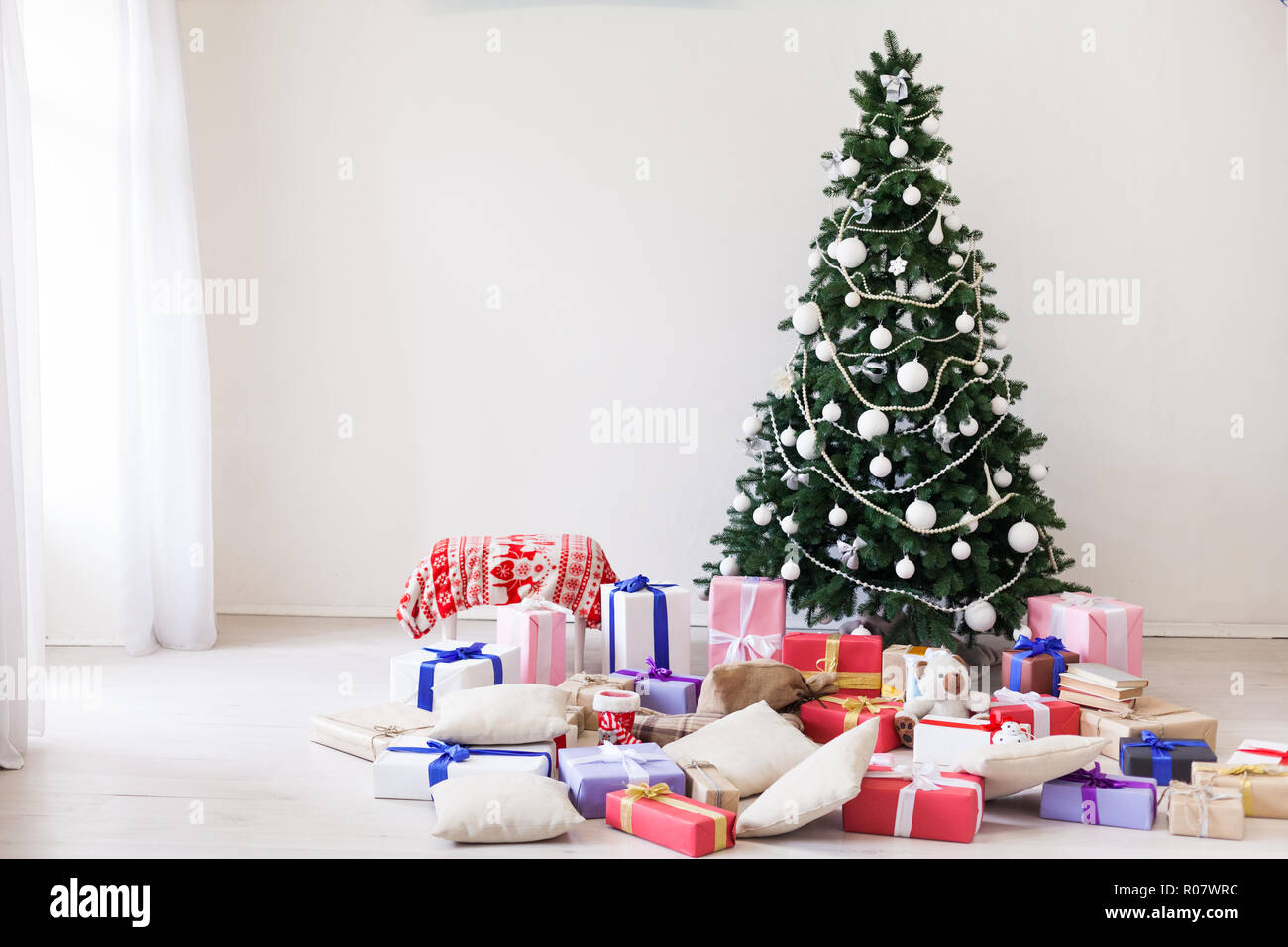happy holidays Christmas new year tree gifts Stock Photo - Alamy