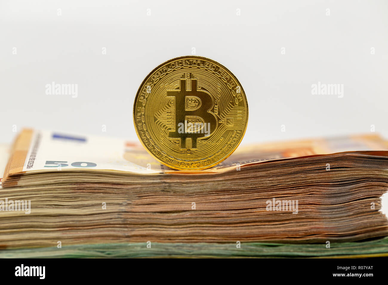 Euro bit hi-res stock photography and images - Alamy