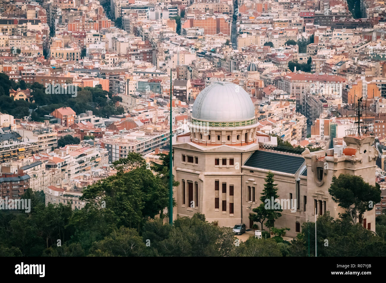 Fabra Observatory High Resolution Stock Photography and Images - Alamy