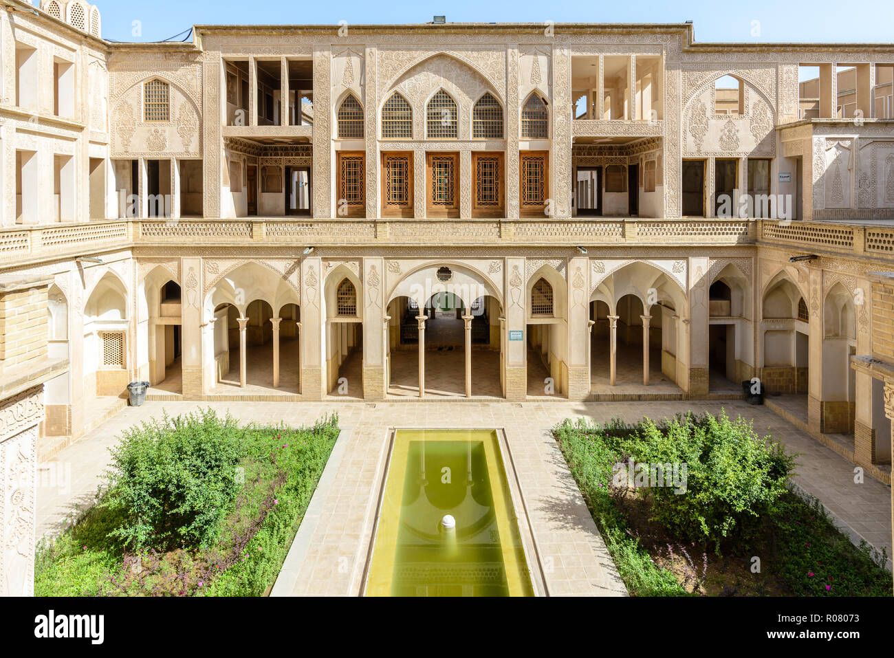 Traditional home iran hi-res stock photography and images - Alamy