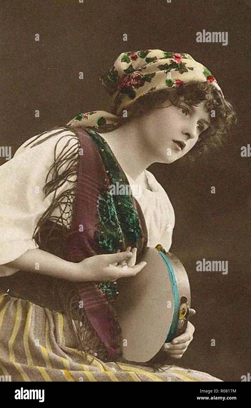 vintage victorian lady Stock Photo - Alamy