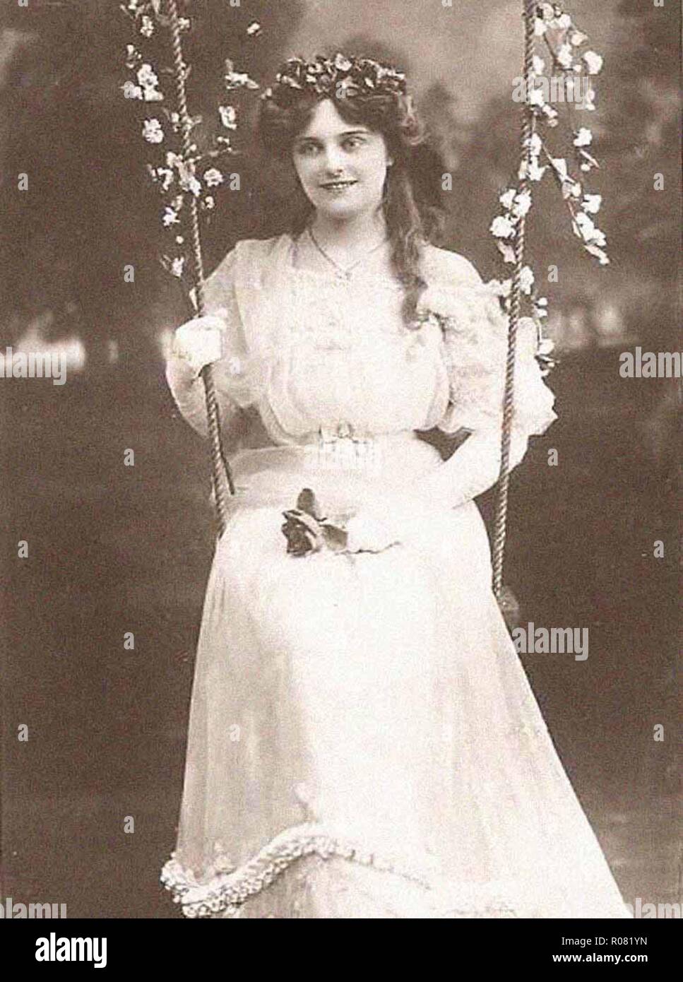 beautiful photo of a vintage victorian lady in period costume dress ...