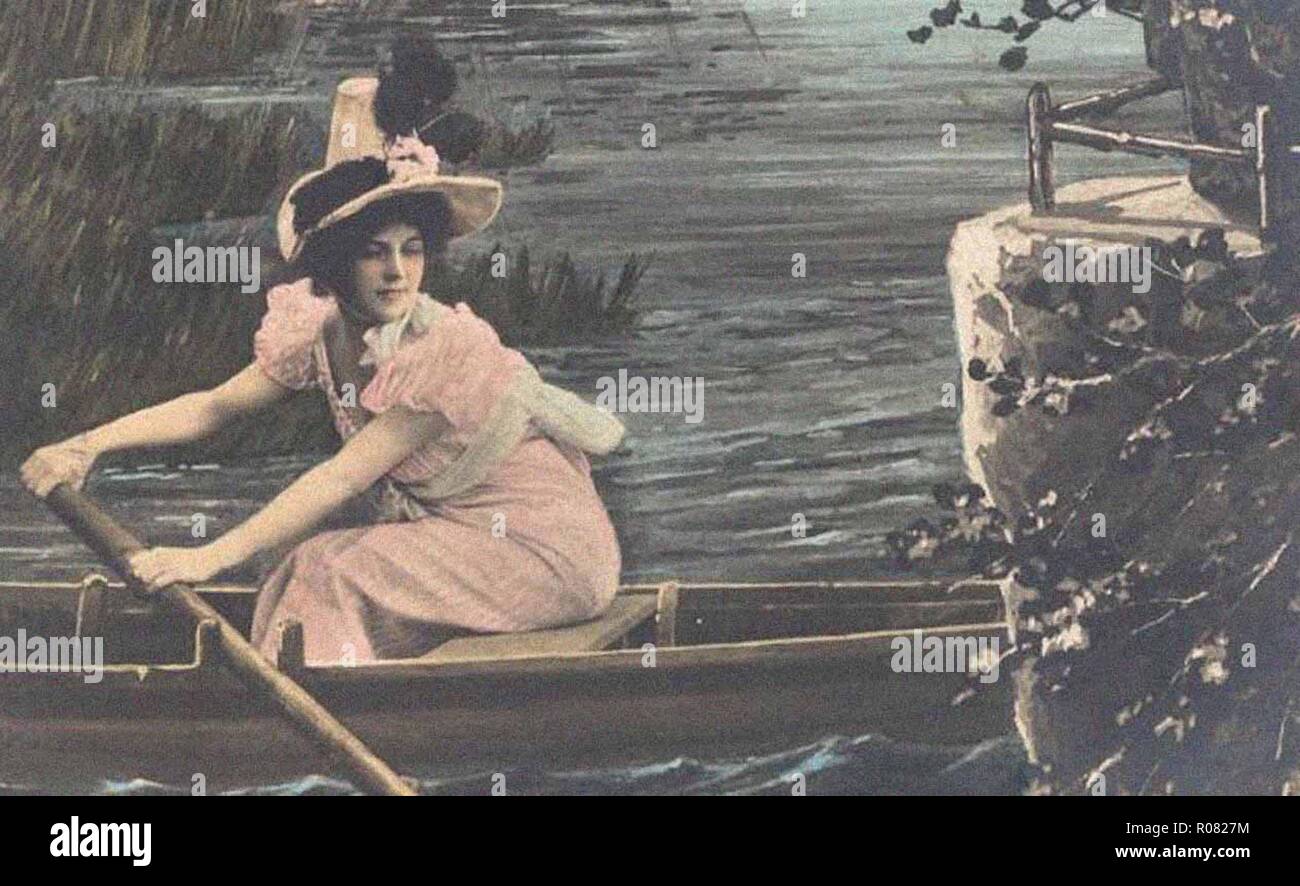 Lady in period costume dress hi-res stock photography and images - Alamy