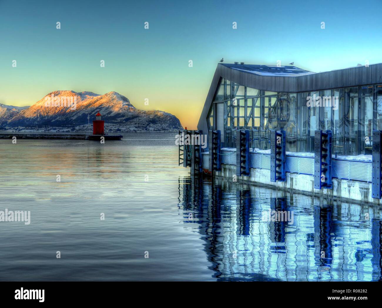 Lighthouse alesund norway hi-res stock photography and images - Alamy