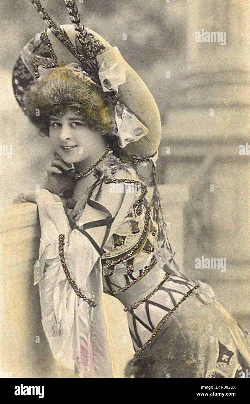 beautiful photo of a vintage victorian lady in period costume dress ...