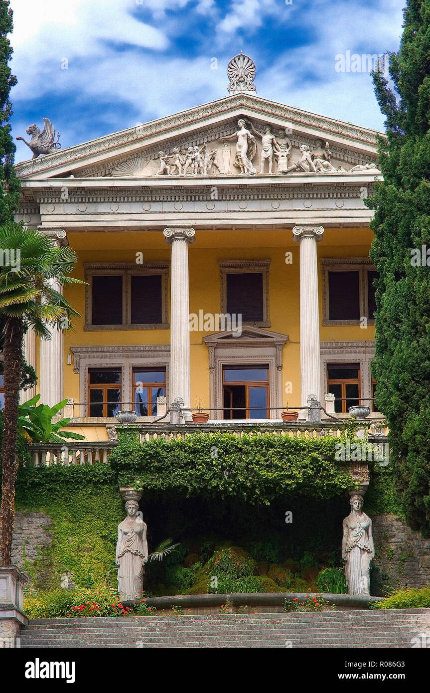 Italy Lombardia Gardone Riviera Alba Villa Stock Photo - Alamy