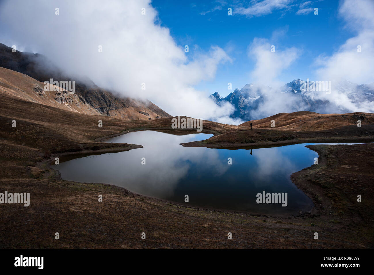Majestic mountain scene hi-res stock photography and images - Alamy