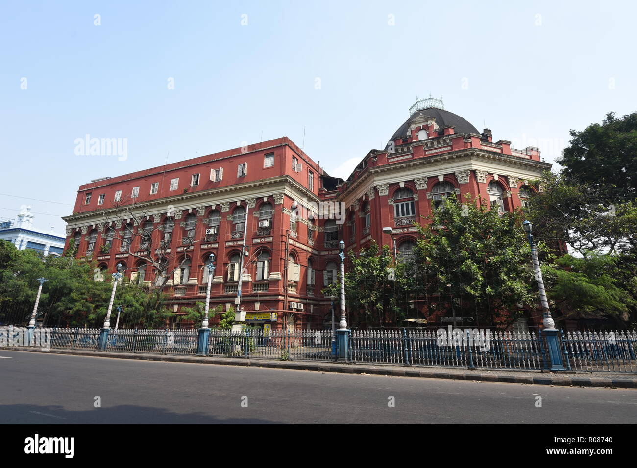 Writers building dalhousie square kolkata hi-res stock photography and ...