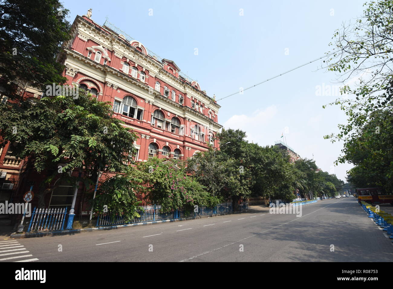 Writers' Building, Dalhousie Square, Kolkata, India Stock Photo - Alamy