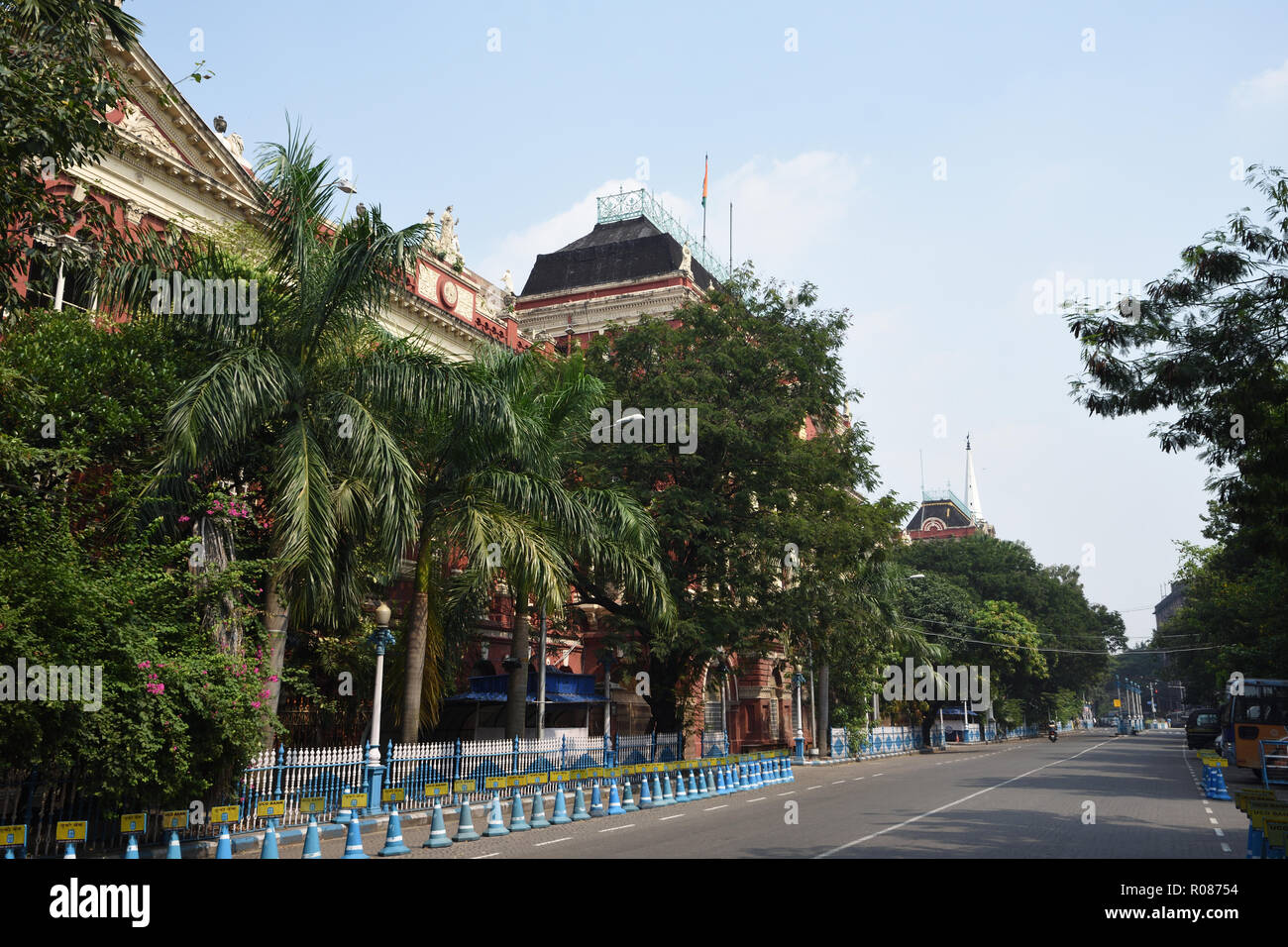 Writers' Building, Dalhousie Square, Kolkata, India Stock Photo - Alamy