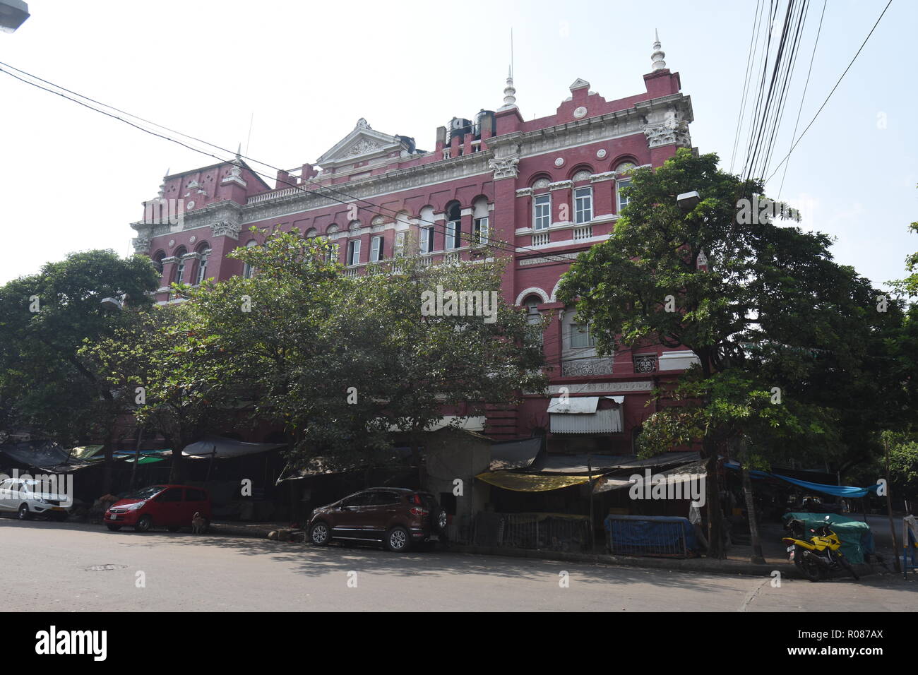Royal Insurance Buildings, 5 Netaji Subhas Road, Dalhousie Square West ...