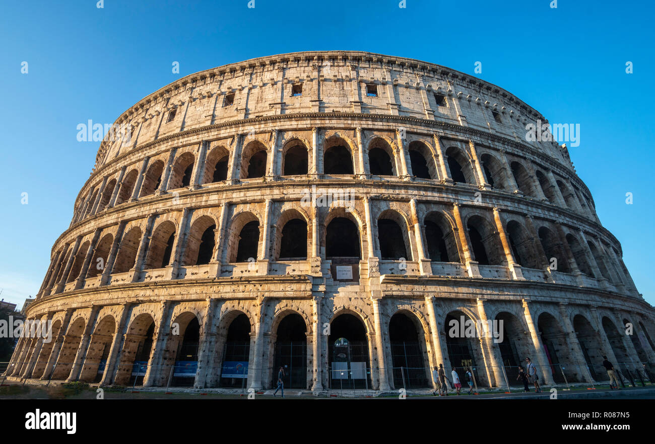 Ancient rome architecture hi-res stock photography and images - Alamy