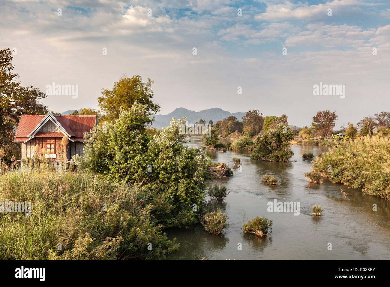 Mekong River, Don Khone, 4000 Islands, Laos Stock Photo - Alamy