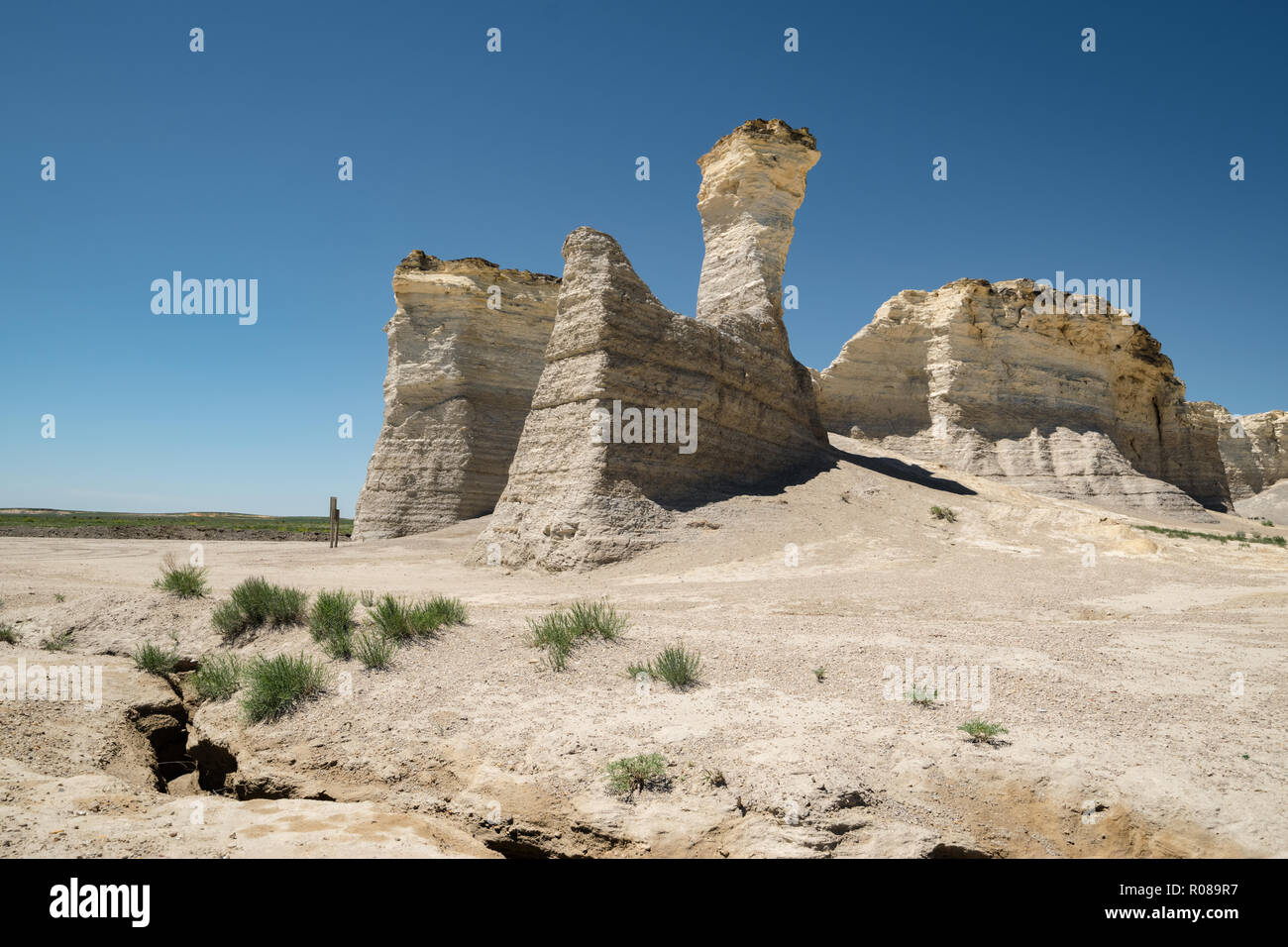 View of the chalk pyramids of Monument Rocks in western Kansas Stock ...
