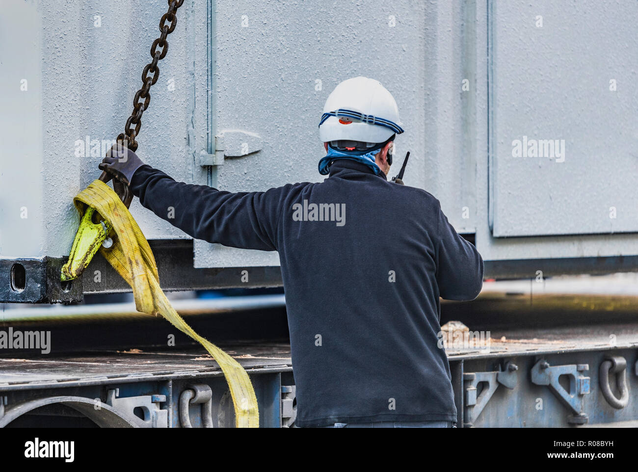 Freight container loading hi-res stock photography and images - Alamy