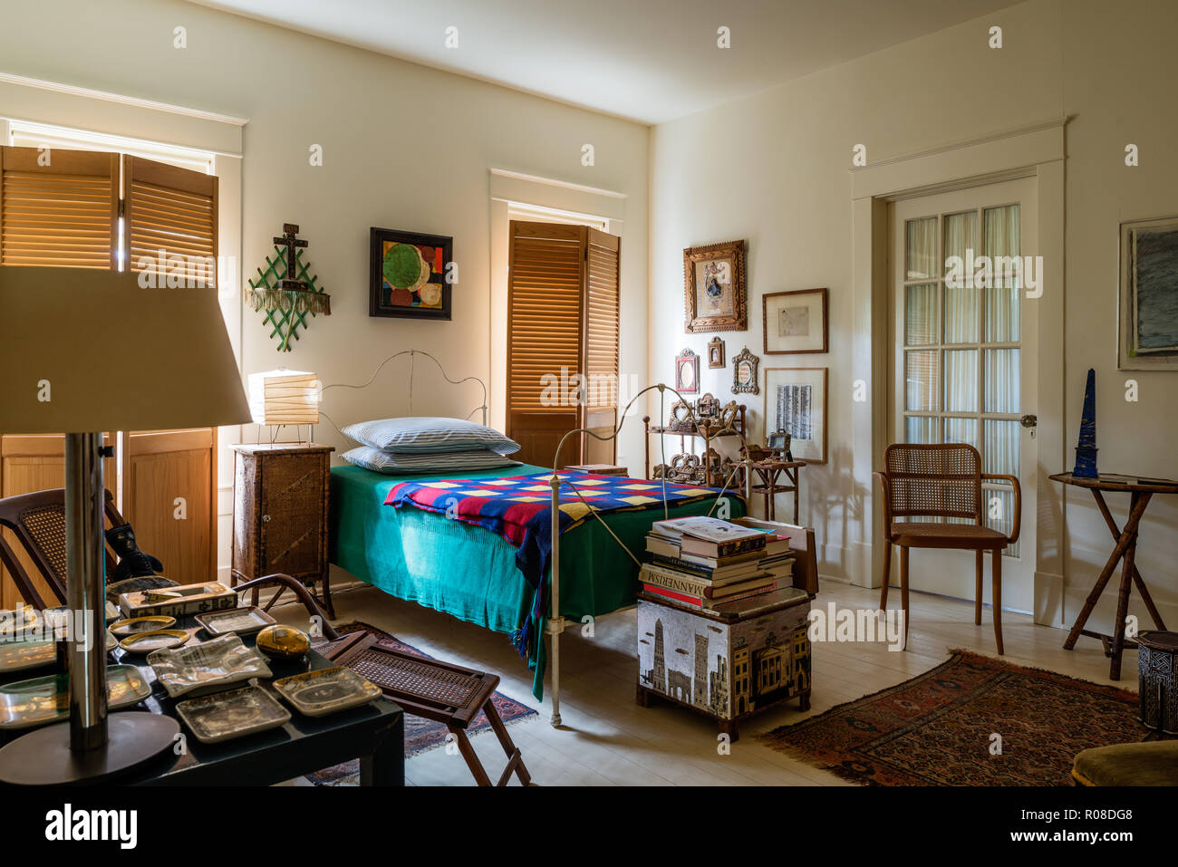 Cluttered bedroom hi-res stock photography and images - Alamy