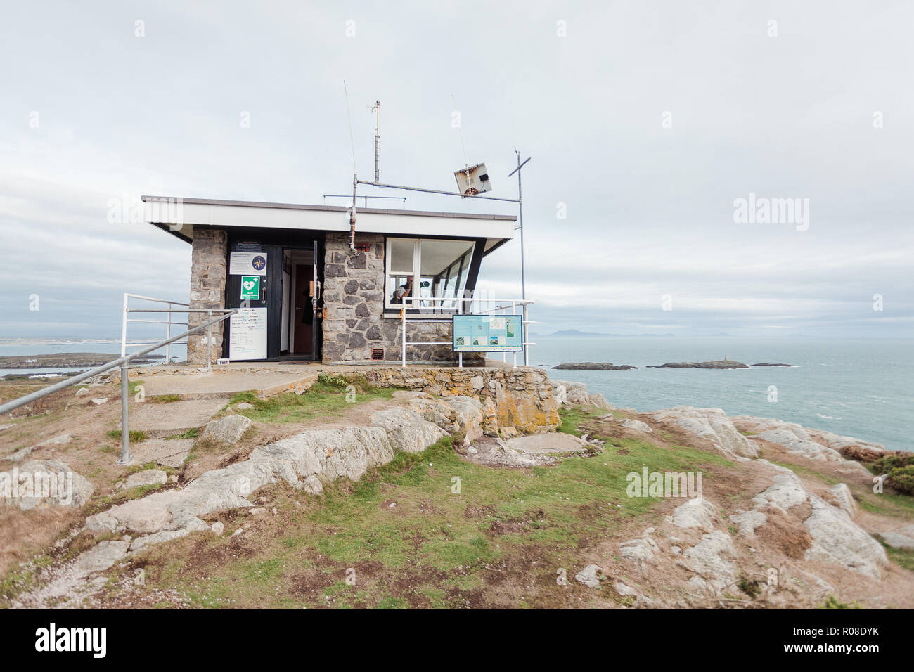 Coastguard lookout station hi-res stock photography and images - Alamy